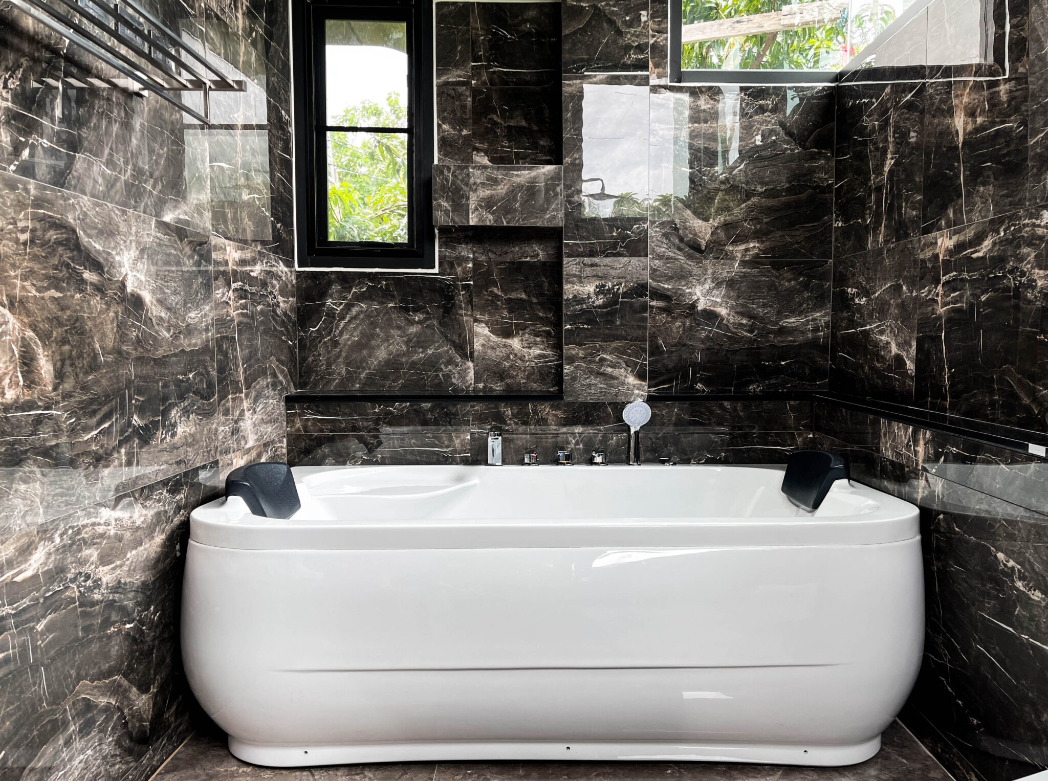 Gallery - www.aquajacuzzithai.com